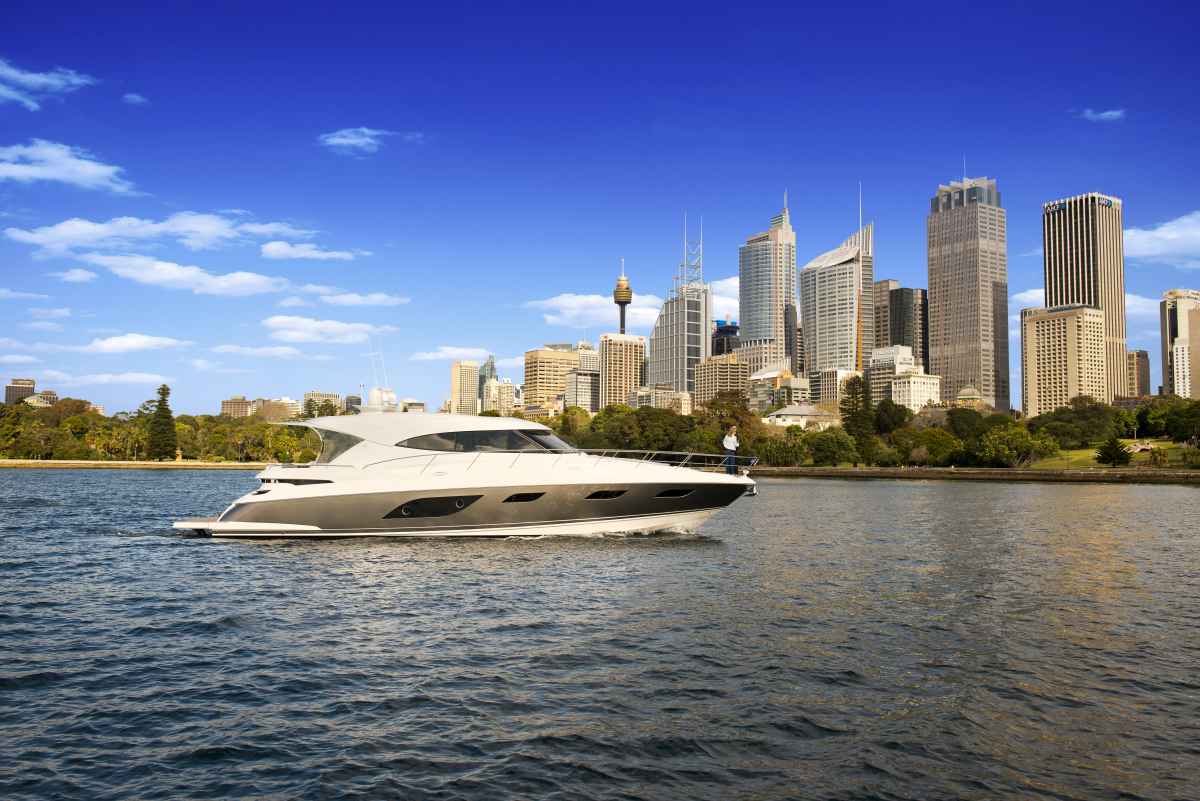 11 Excellent Express Cruisers | Yachting
