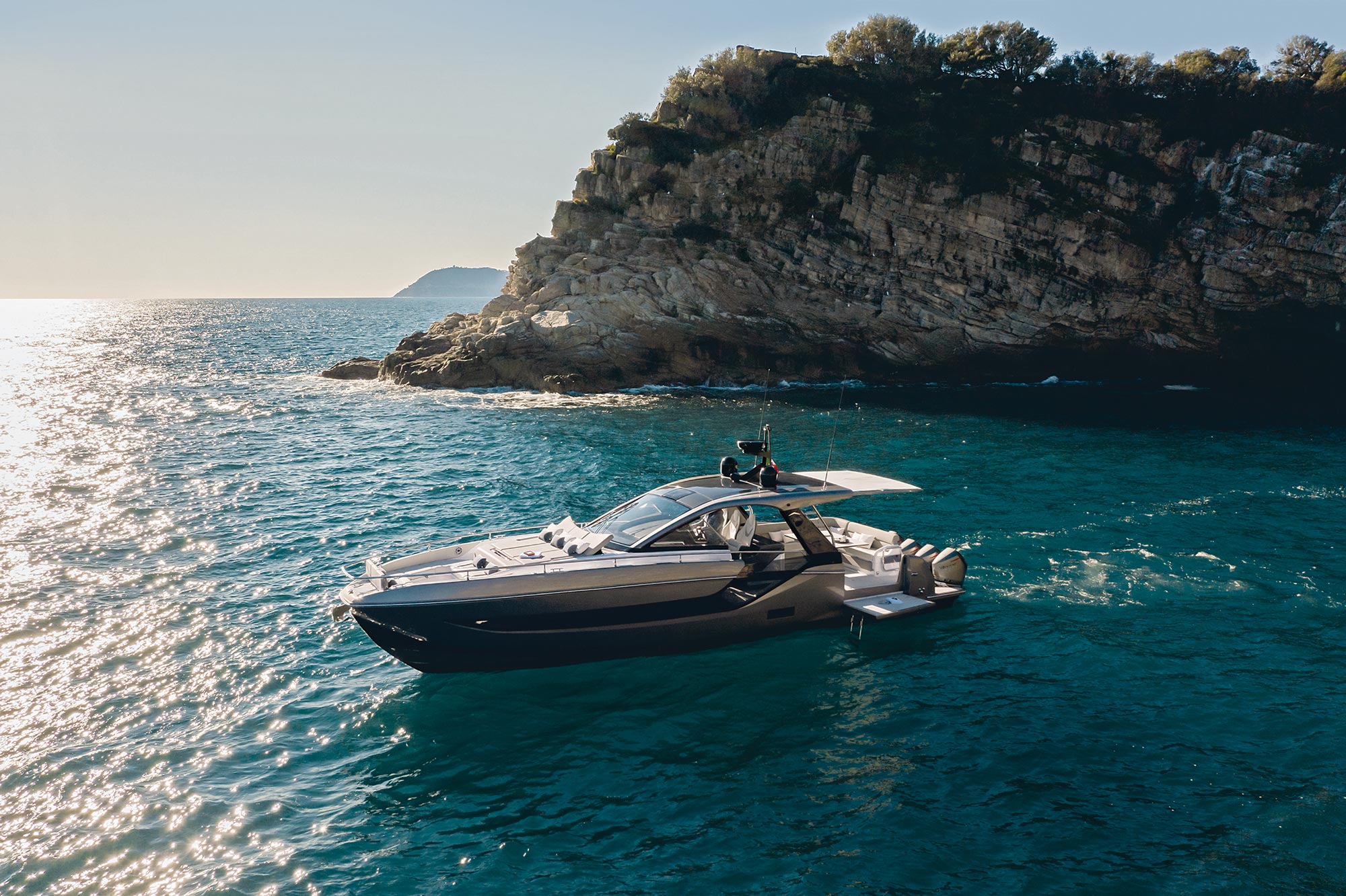 Reviewed: Azimut Verve 47