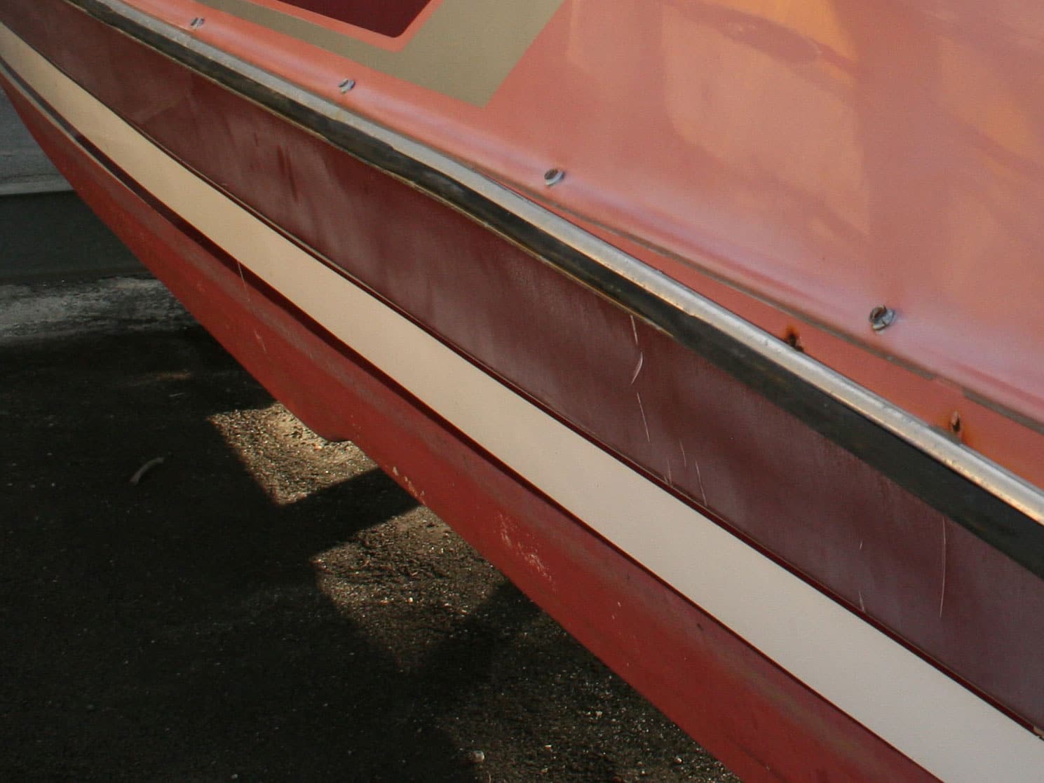 How to Restore Gelcoat on a Boat in Six Steps