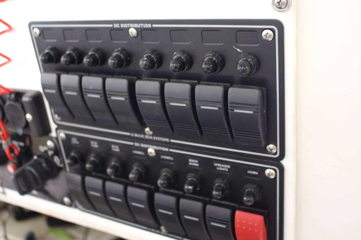 How to Wire a Boat Switch Panel