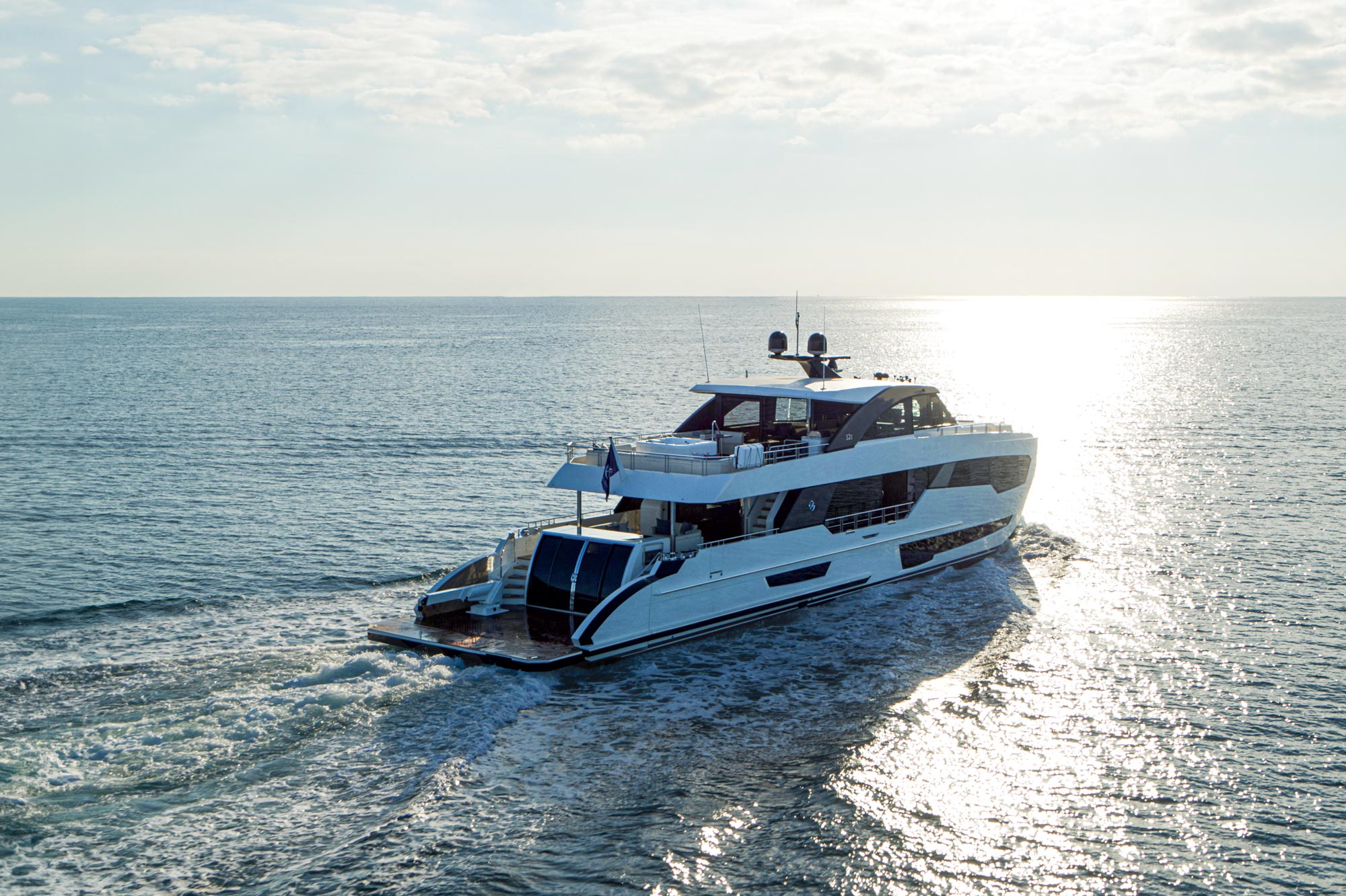 Ocean Alexander 32E Reviewed