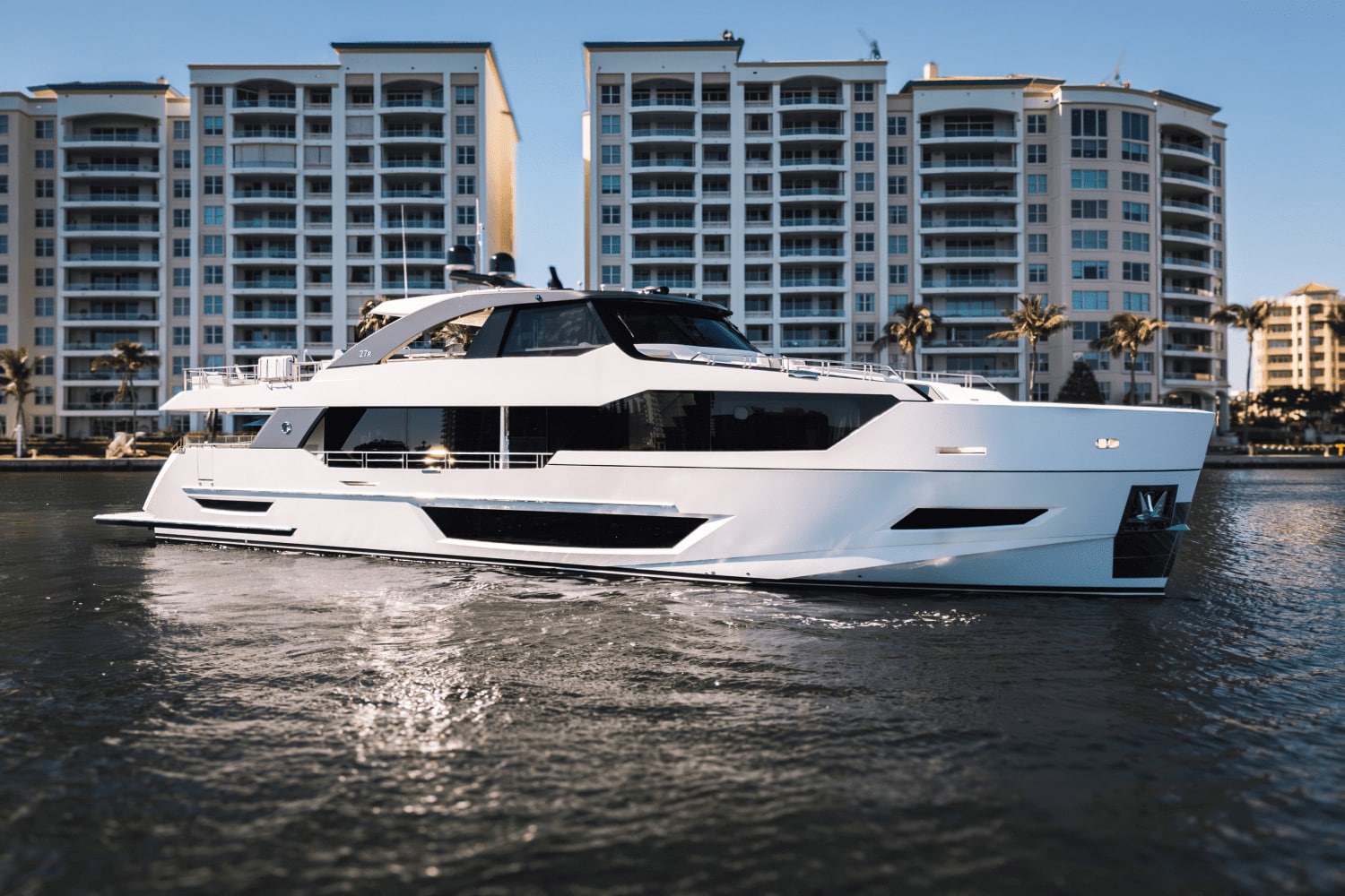 10 Motoryachts Over 80 Feet For Sale Now