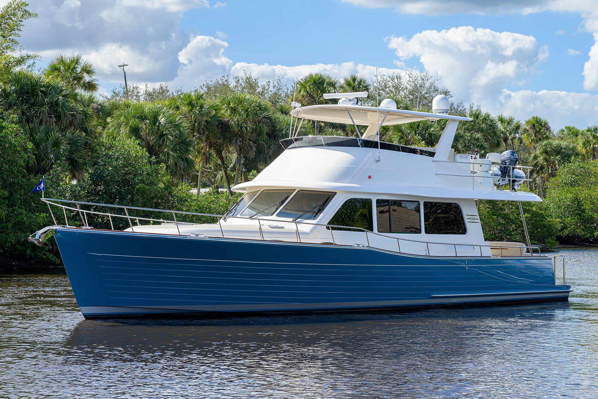 For Sale: Grand Banks 54