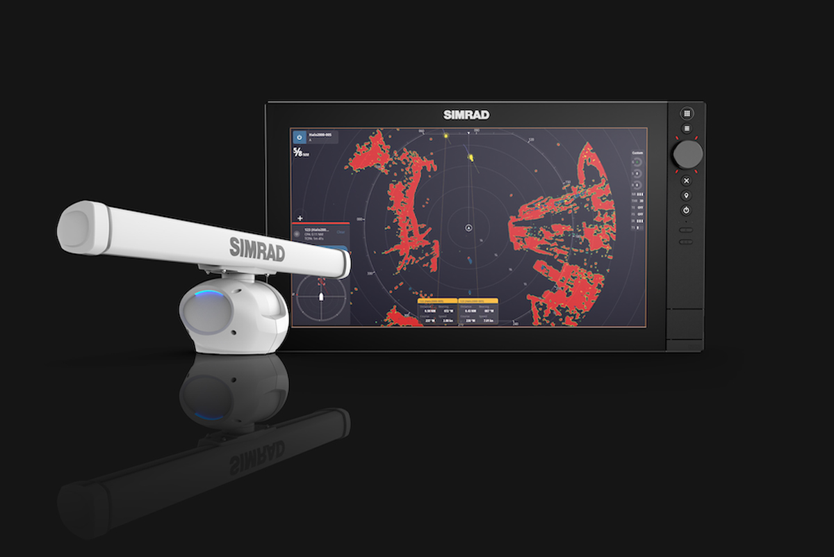 Simrad’s AutoTrack Enhances Radar Safety