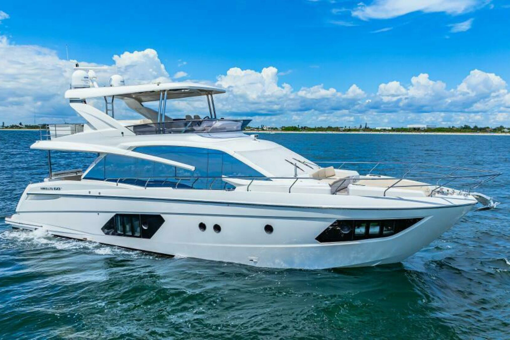 For Sale: Absolute 60 Flybridge