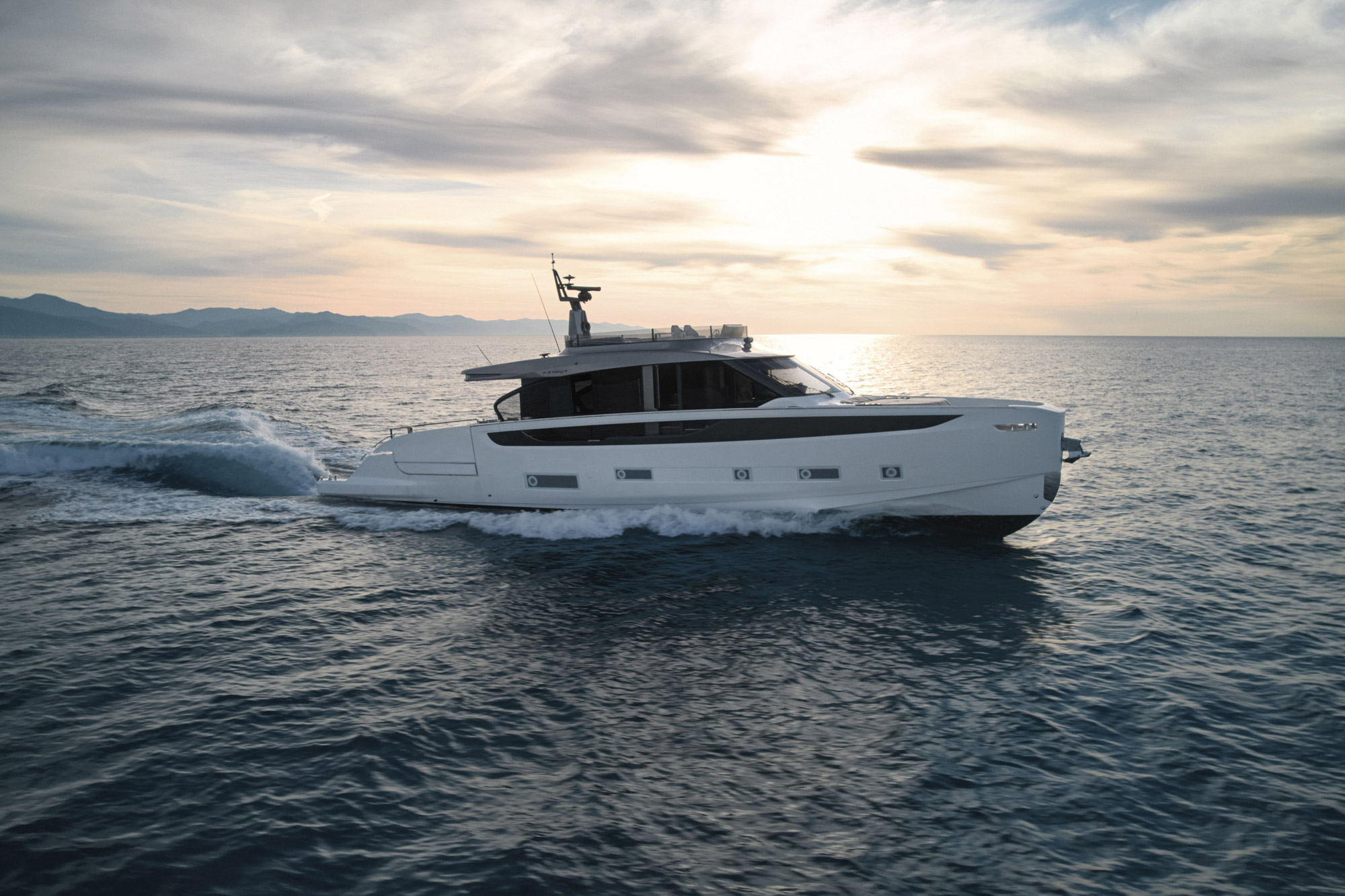 Azimut Seadeck 7 Reviewed